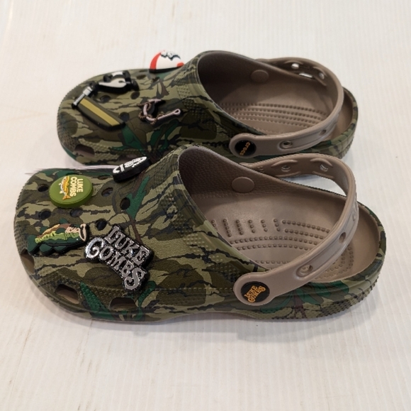 CROCS | Shoes | Crocs X Luke Combs Camouflage Classic Clogs Fishing ...